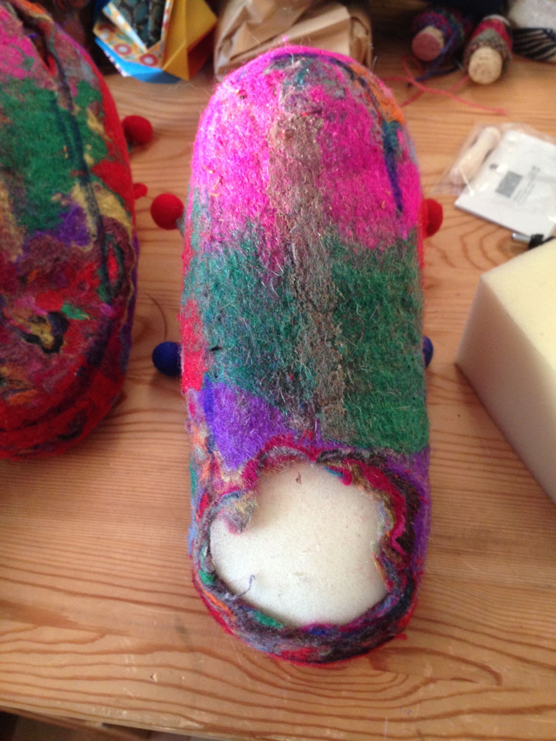 Felted Slipper Resuscitation : 10 Steps (with Pictures) - Instructables