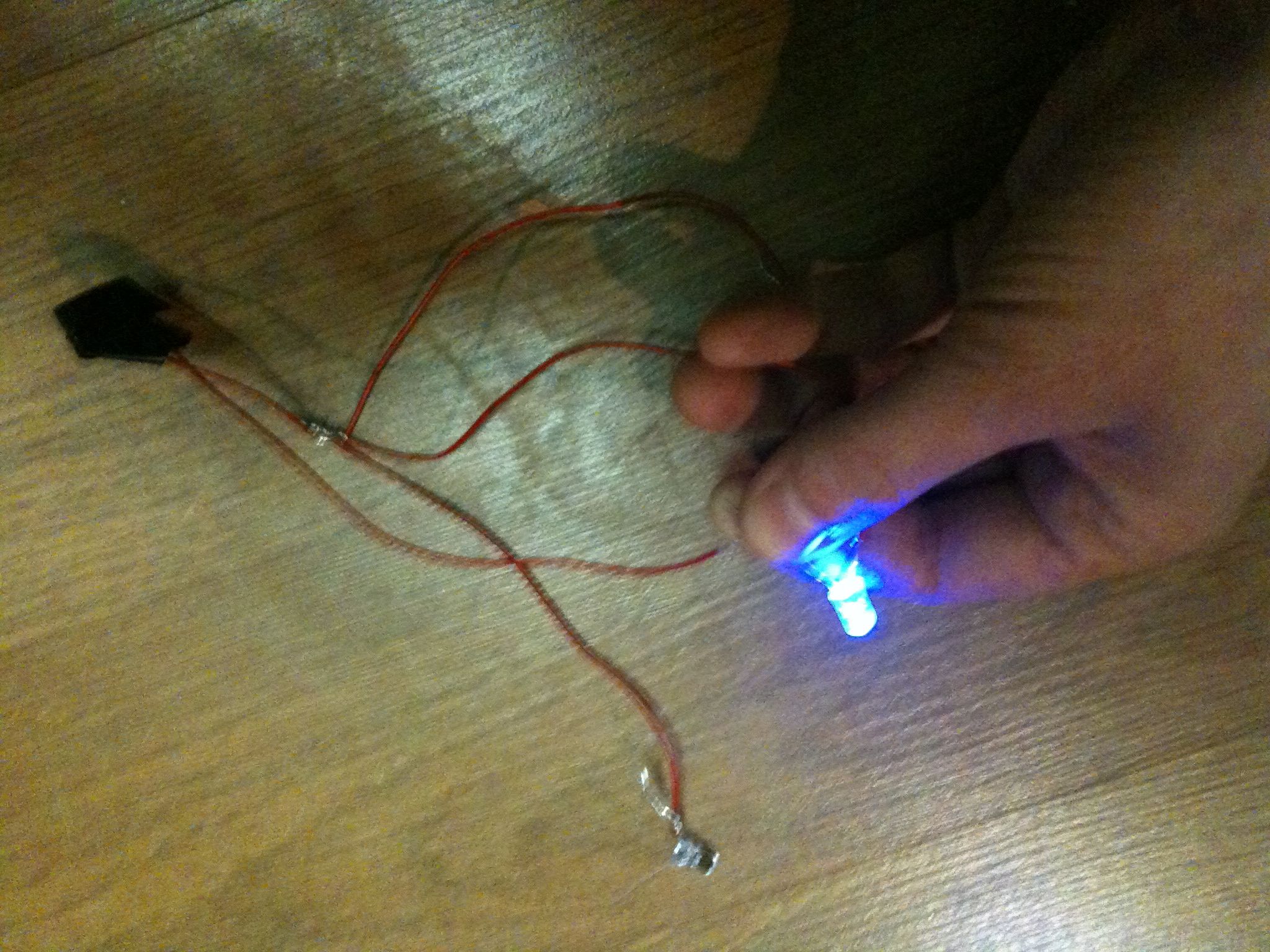 Cyborg Light Painting Gloves! (an Easy LED Switch) : 6 Steps ...