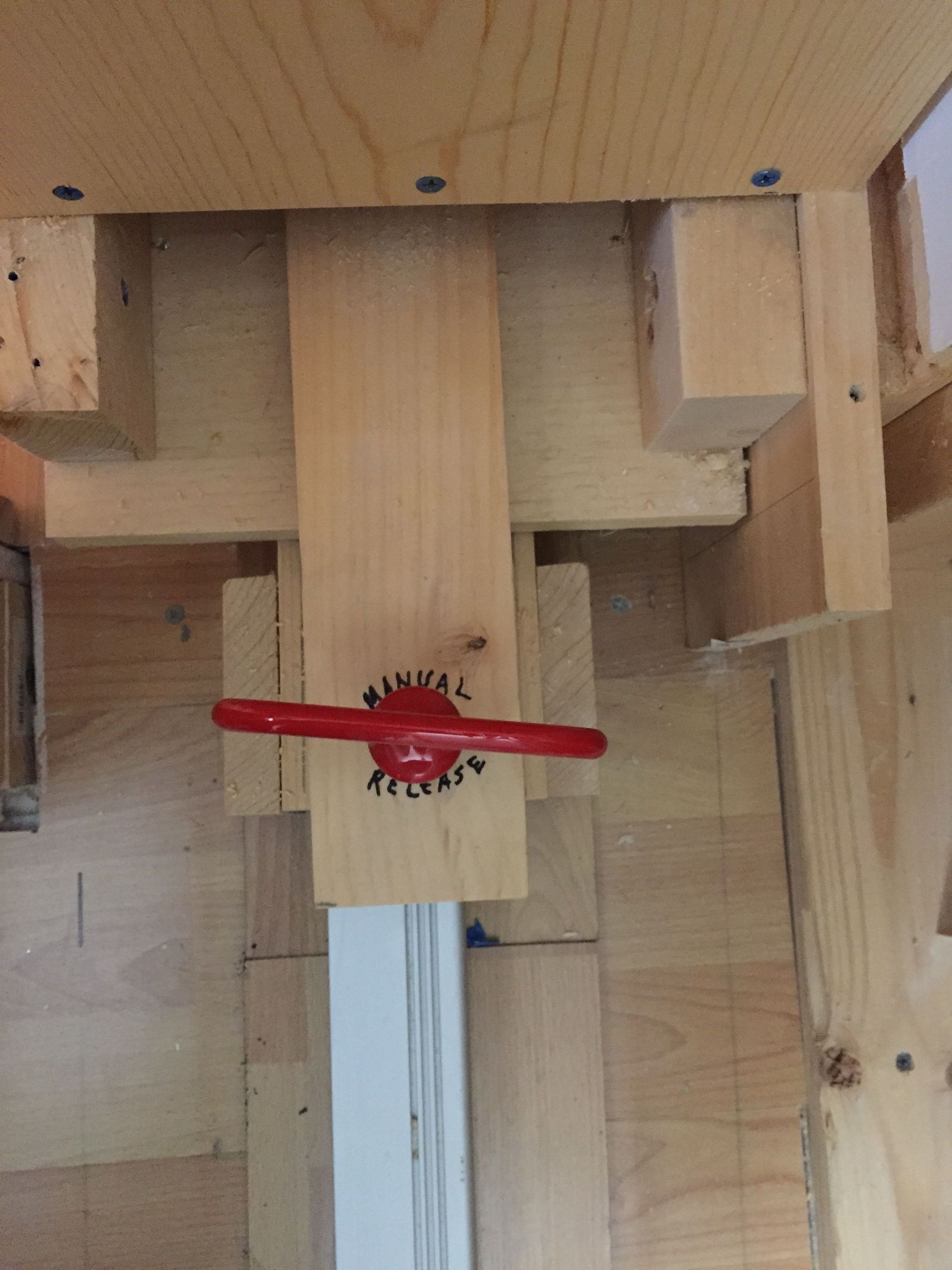 Automatic Secret Library Door : 5 Steps (with Pictures) - Instructables