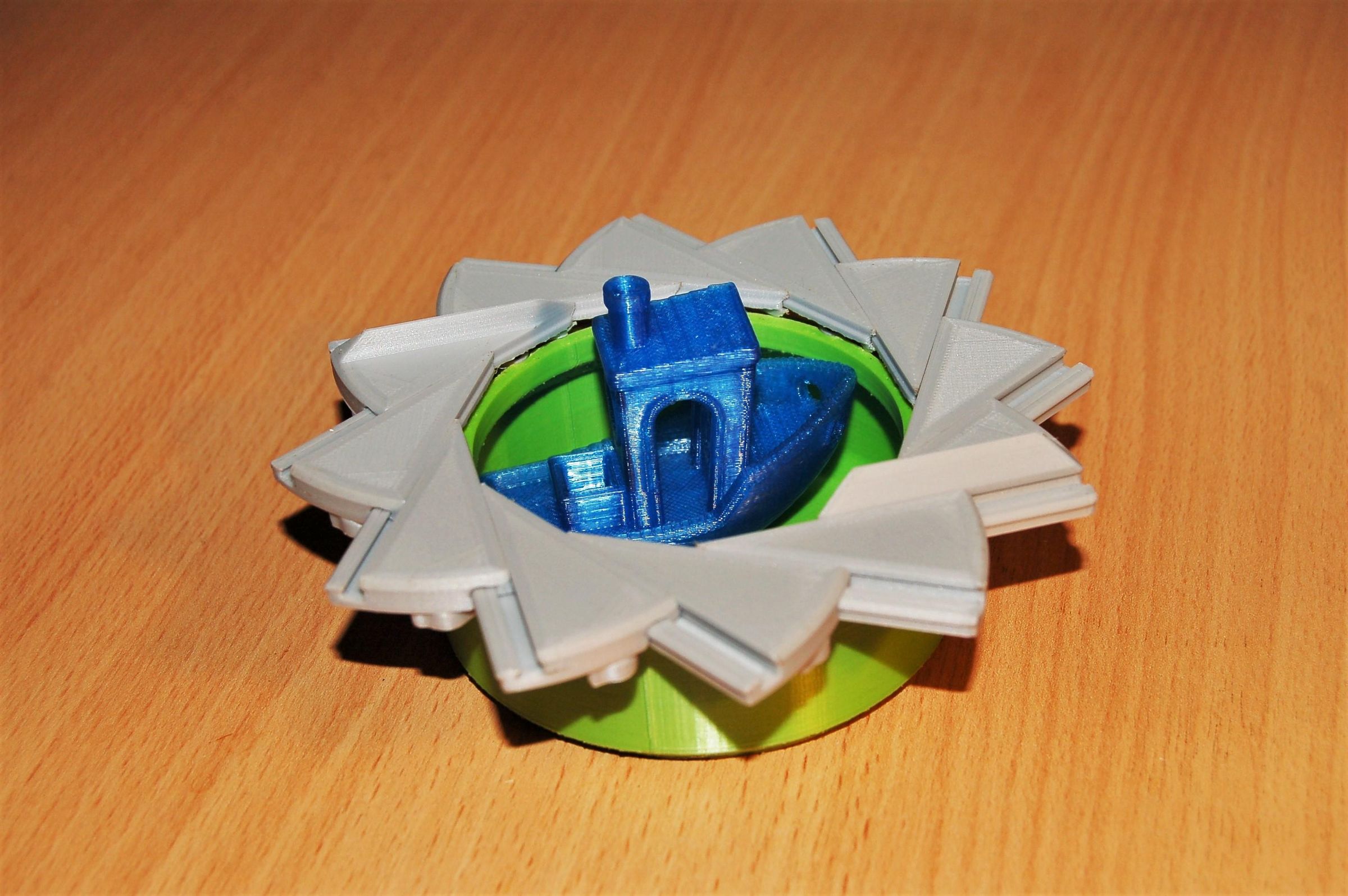 Decorative Iris Box Guide : 11 Steps (with Pictures) - Instructables