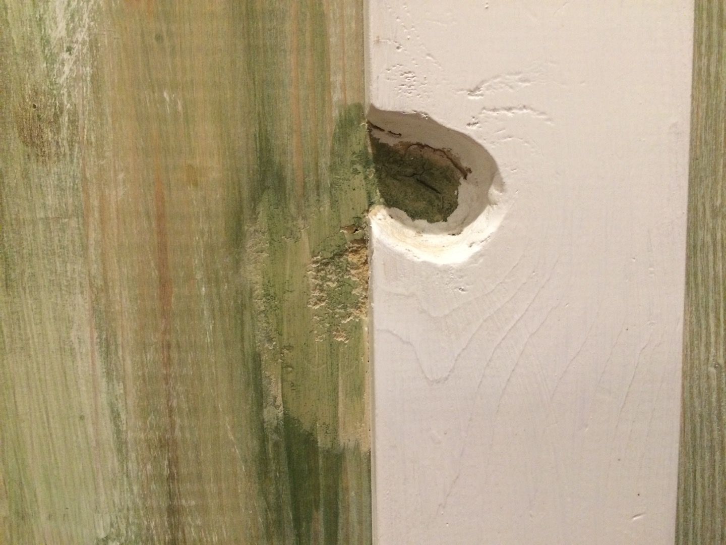 Hidden Wall Compartment! : 6 Steps (with Pictures) - Instructables