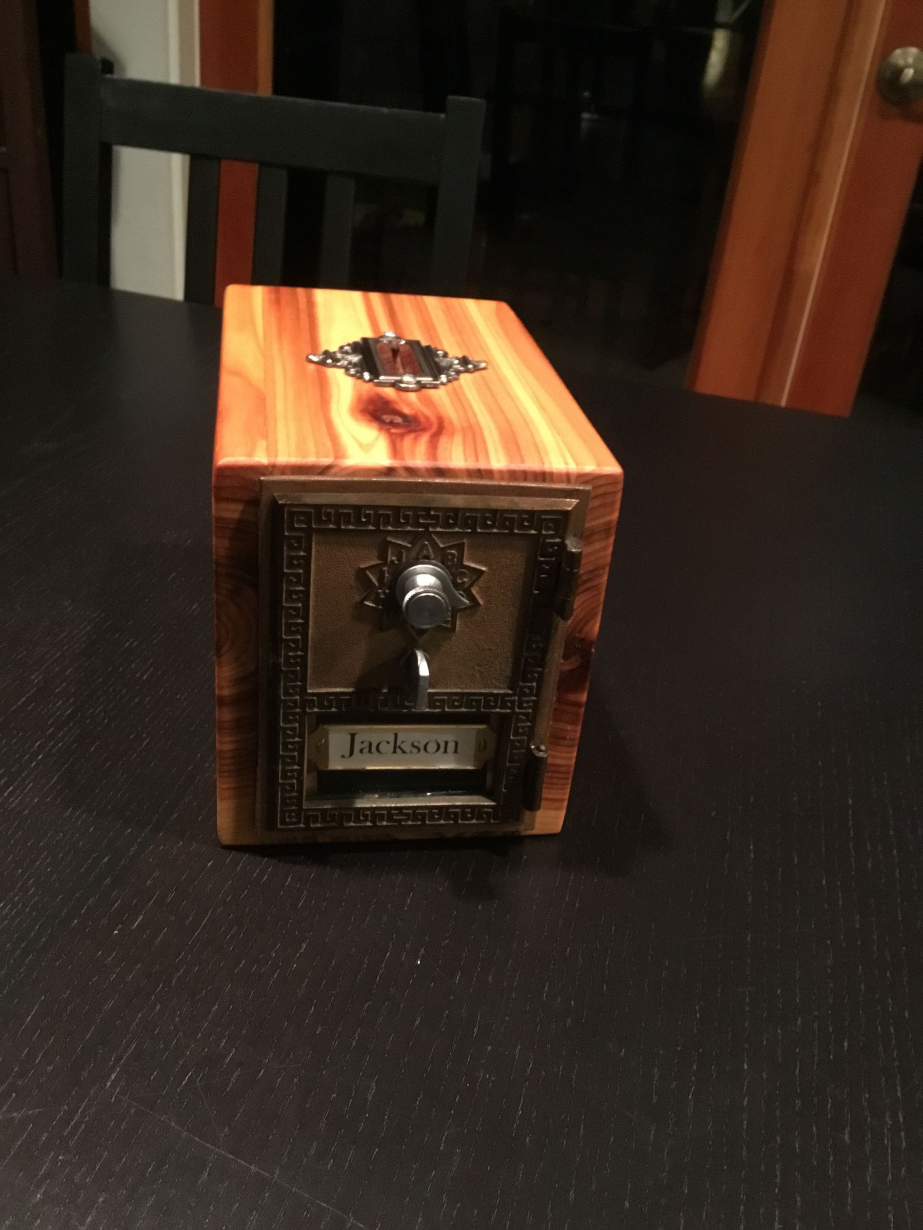 Post Office Box Piggy Bank/Safe. : 5 Steps (with Pictures) - Instructables