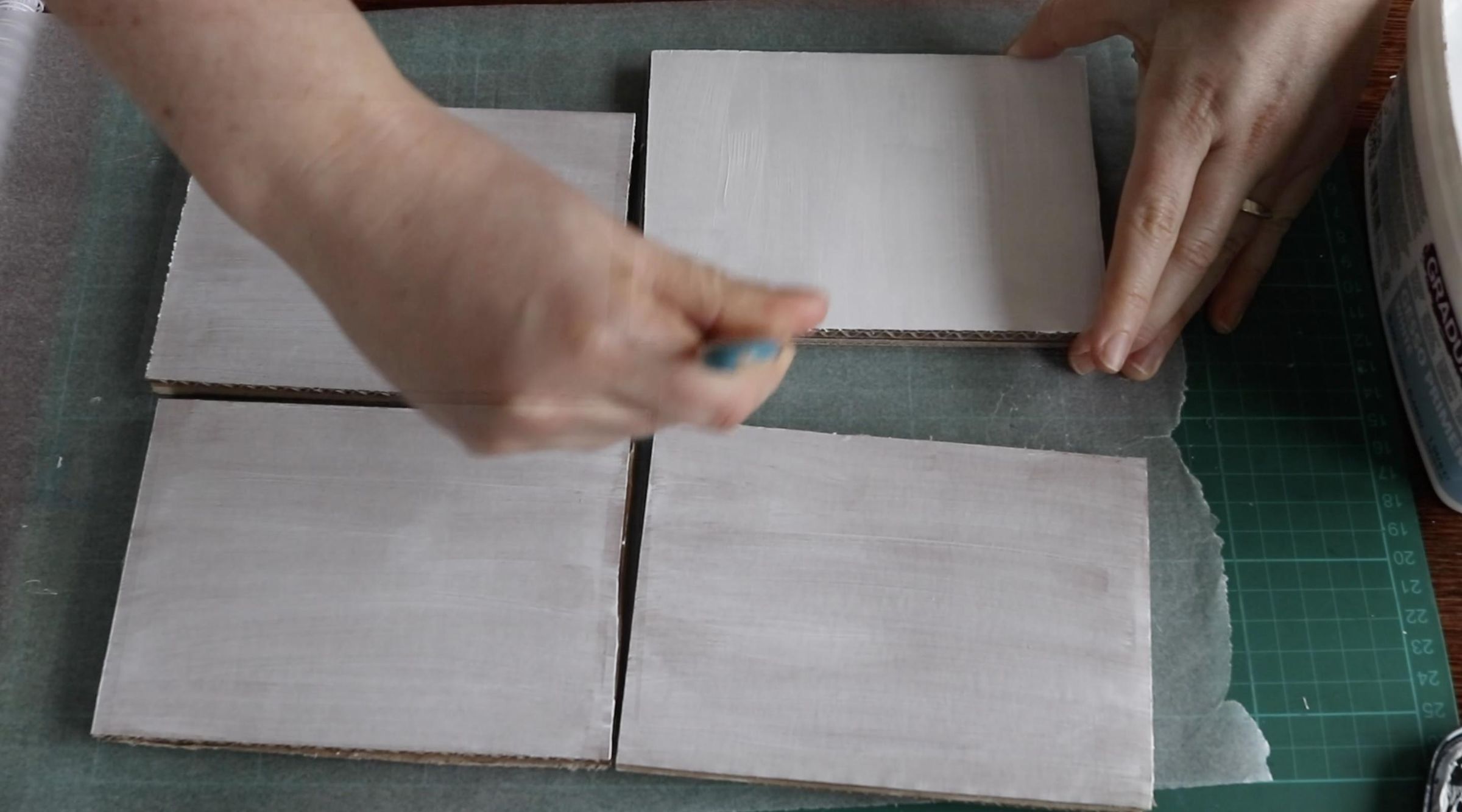 Recycled Cardboard Painting Surface : 7 Steps - Instructables