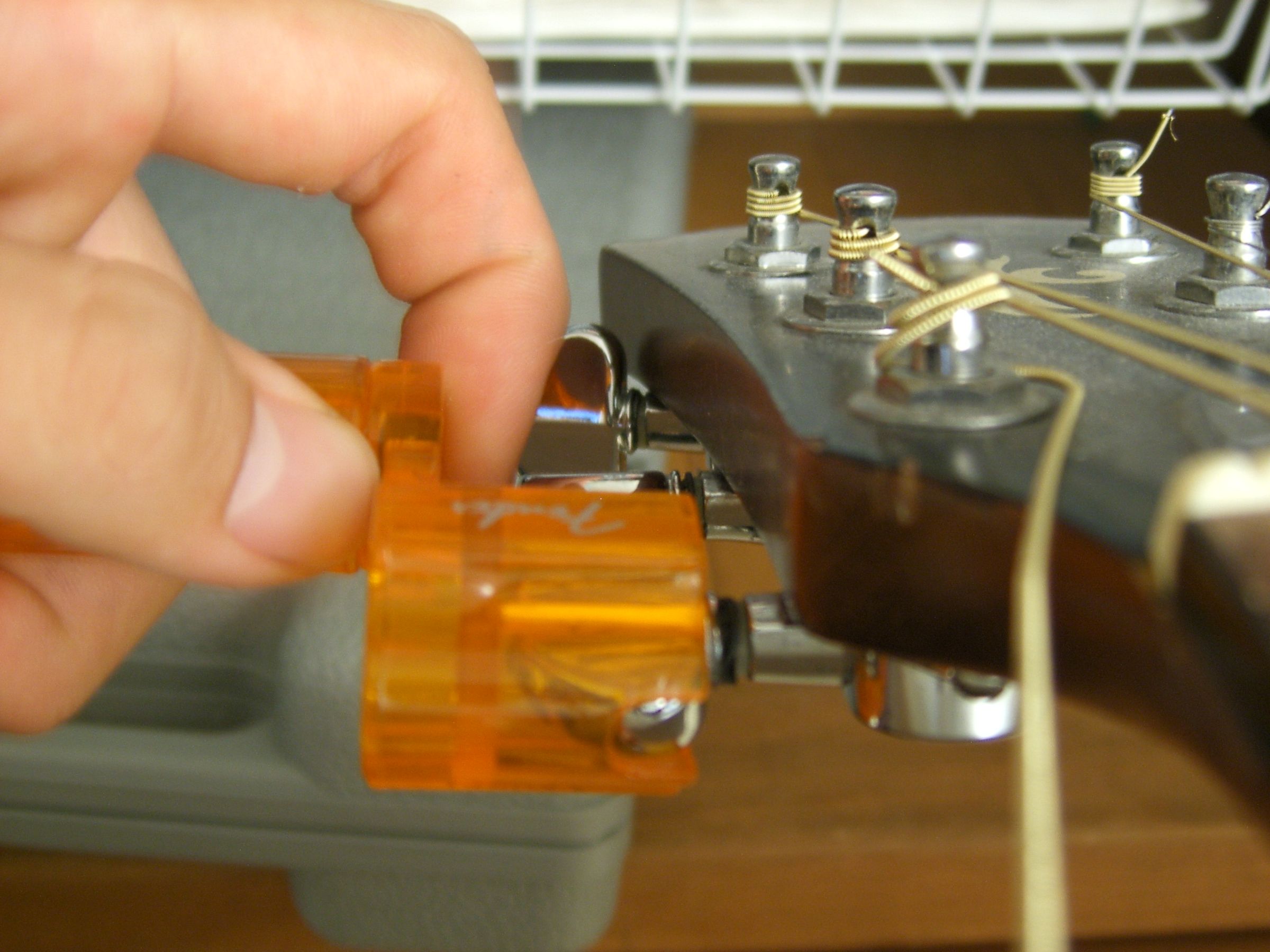 How to String a Guitar : 8 Steps (with Pictures) - Instructables