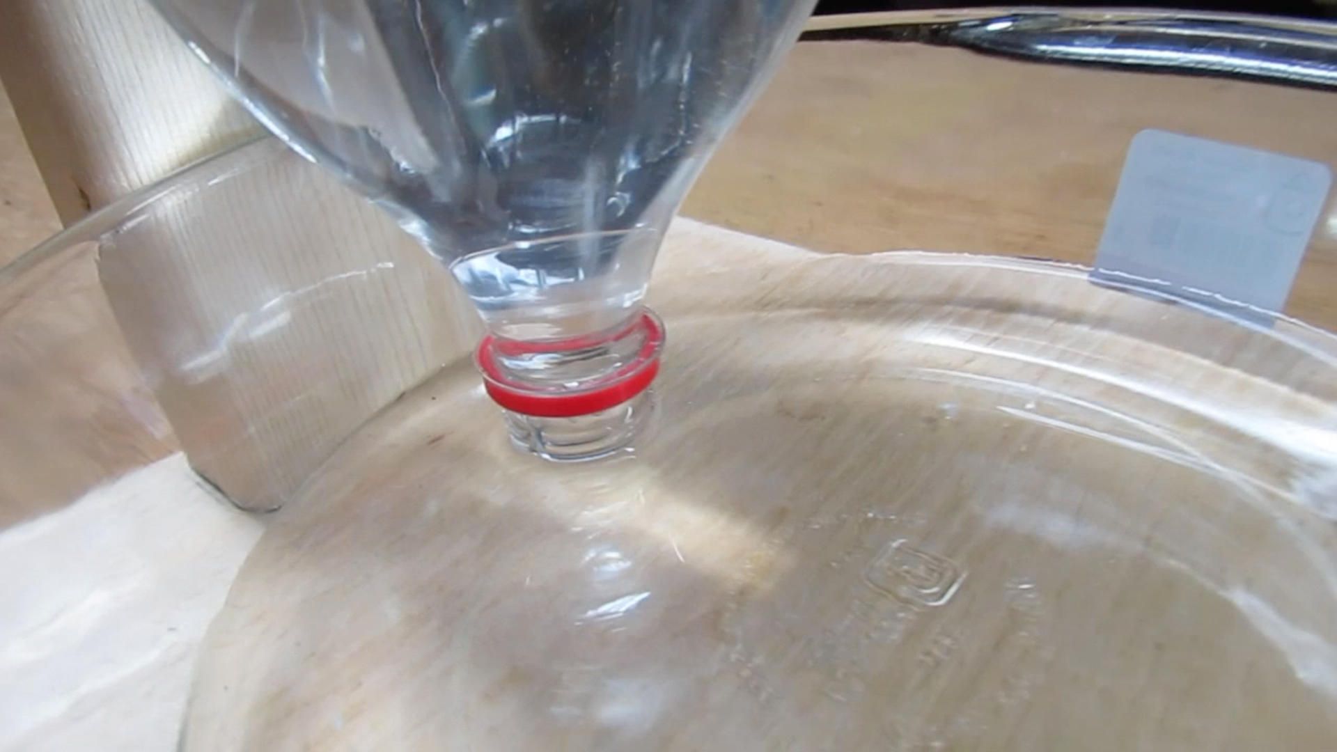 DIY Self Watering Dog Dish : 11 Steps (with Pictures) - Instructables