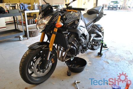 Motorcycle Oil Change. : 9 Steps (with Pictures) - Instructables