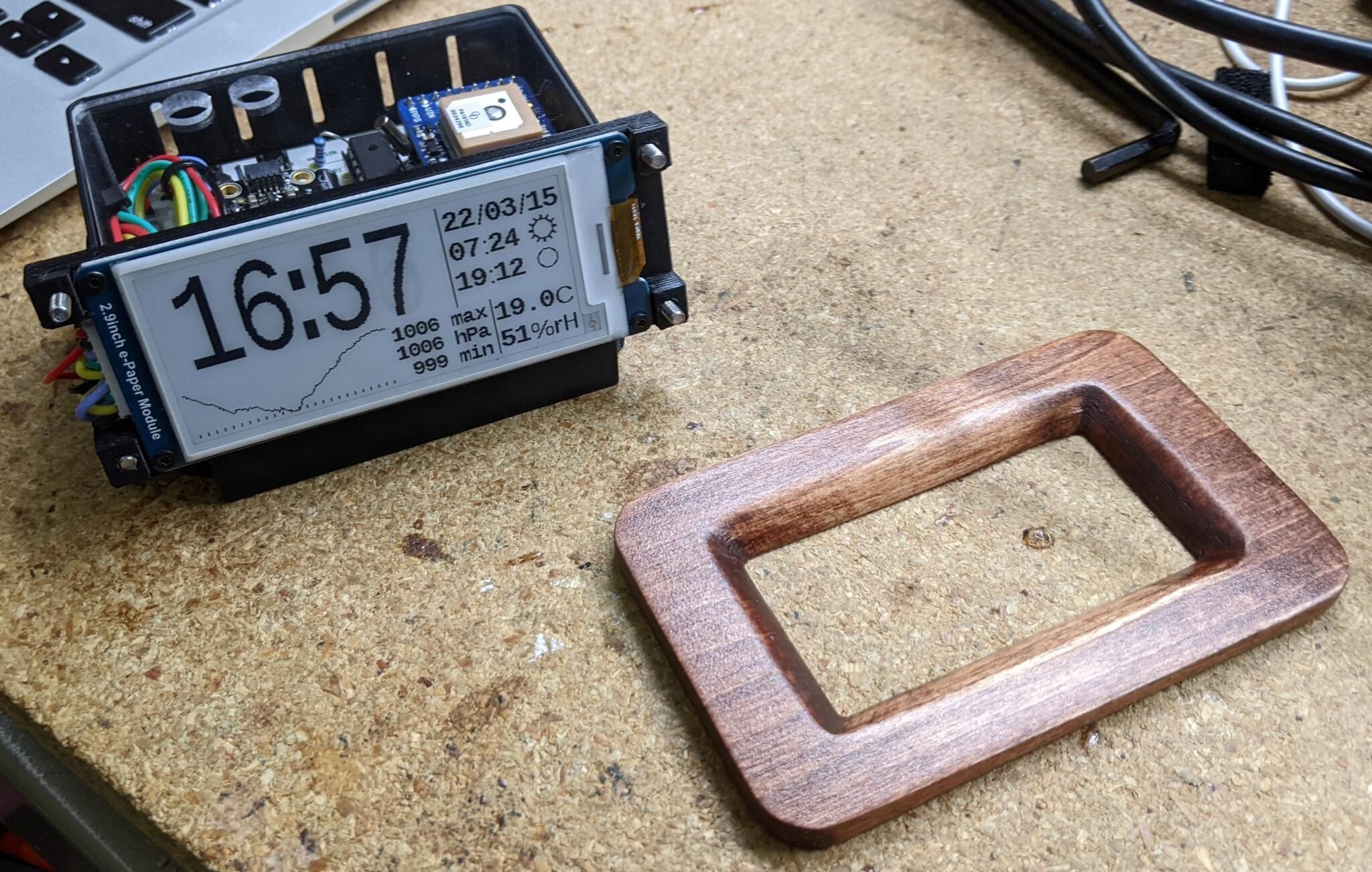 E-Paper Clock : 14 Steps (with Pictures) - Instructables