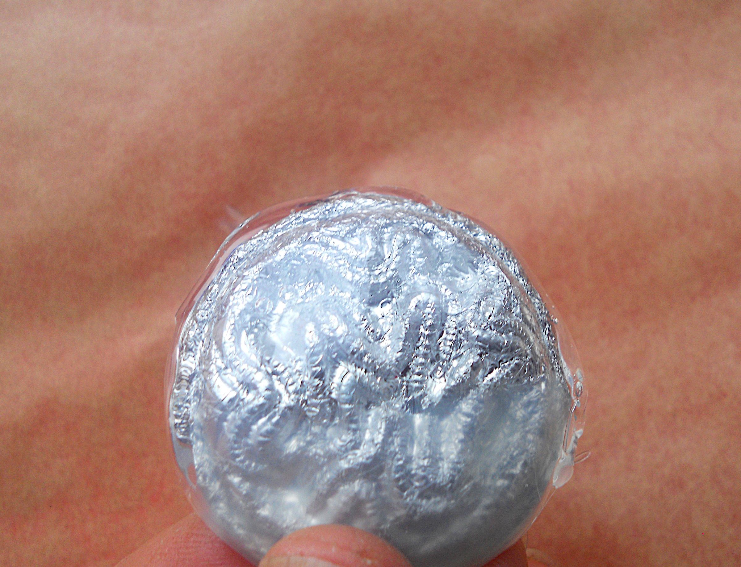 Concrete Buttons Using Foil and Glue : 12 Steps (with Pictures ...