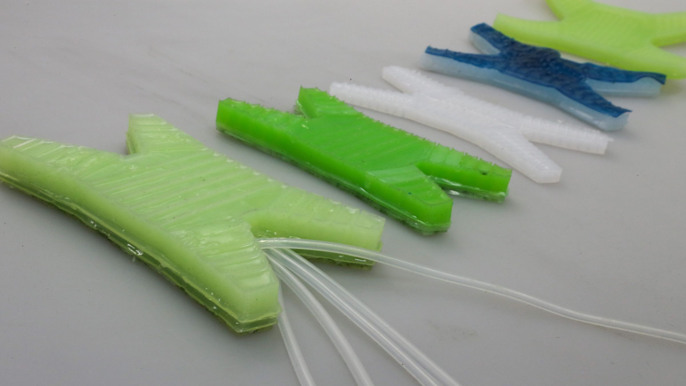 Walking / Crawling Soft Robot : 8 Steps (with Pictures) - Instructables