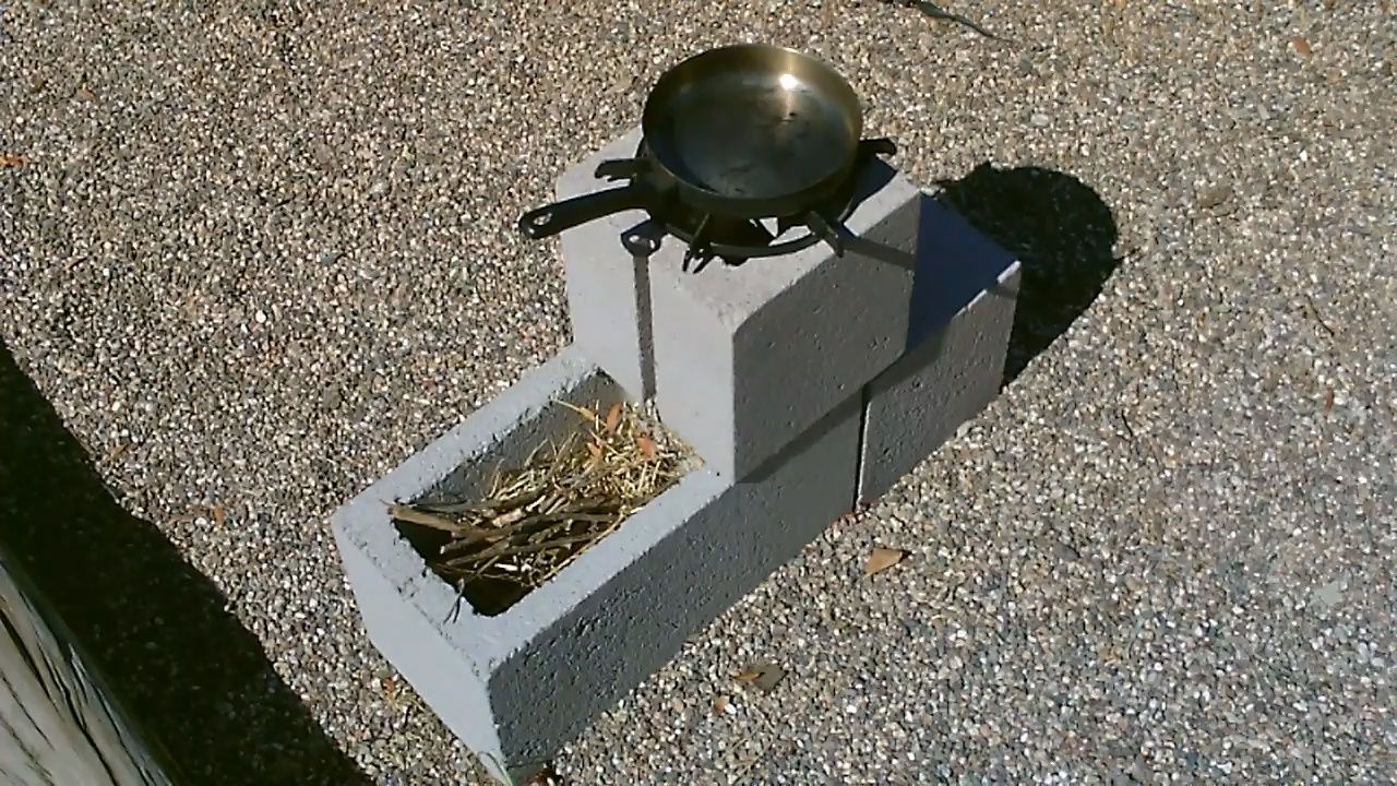 The (3 Block) Rocket Stove! - Concrete Rocket Stove - (and Smoker Too ...