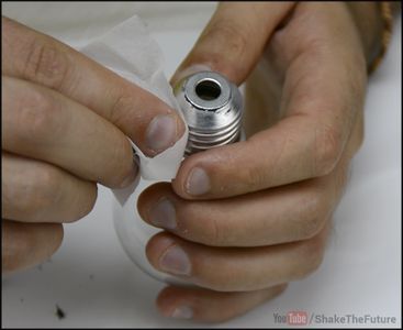 5 Things You Can Make From Light Bulbs : 15 Steps (with Pictures ...