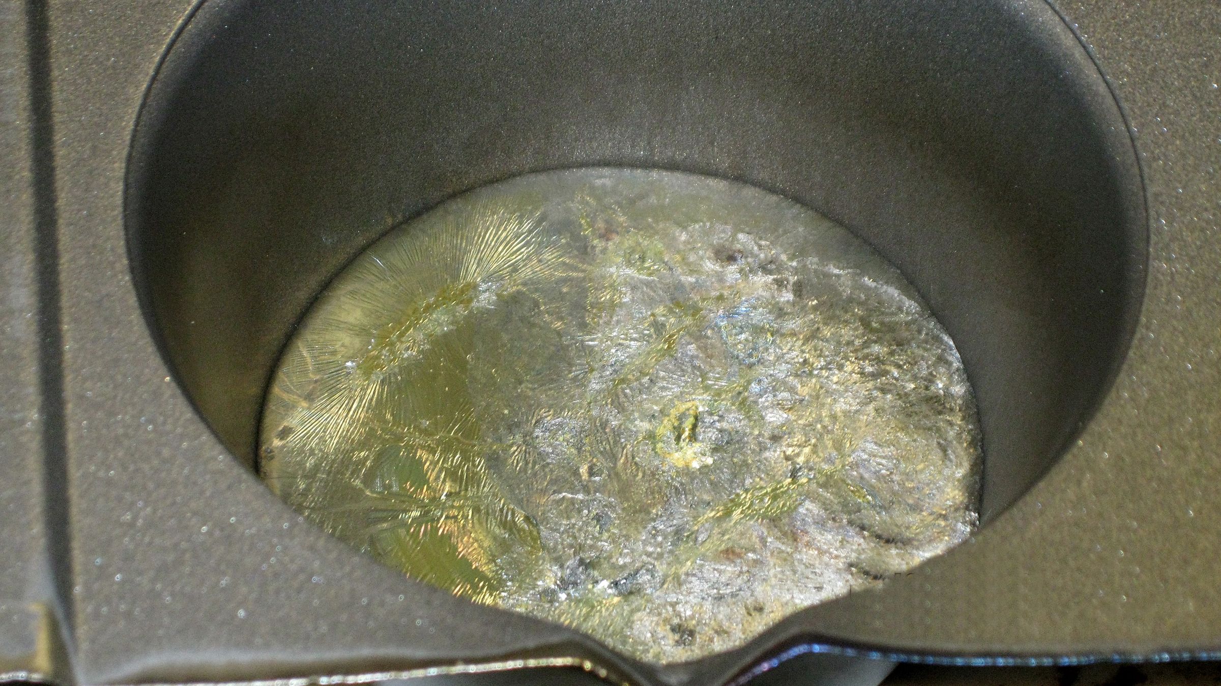 How to Make Bismuth Crystals : 3 Steps (with Pictures) - Instructables