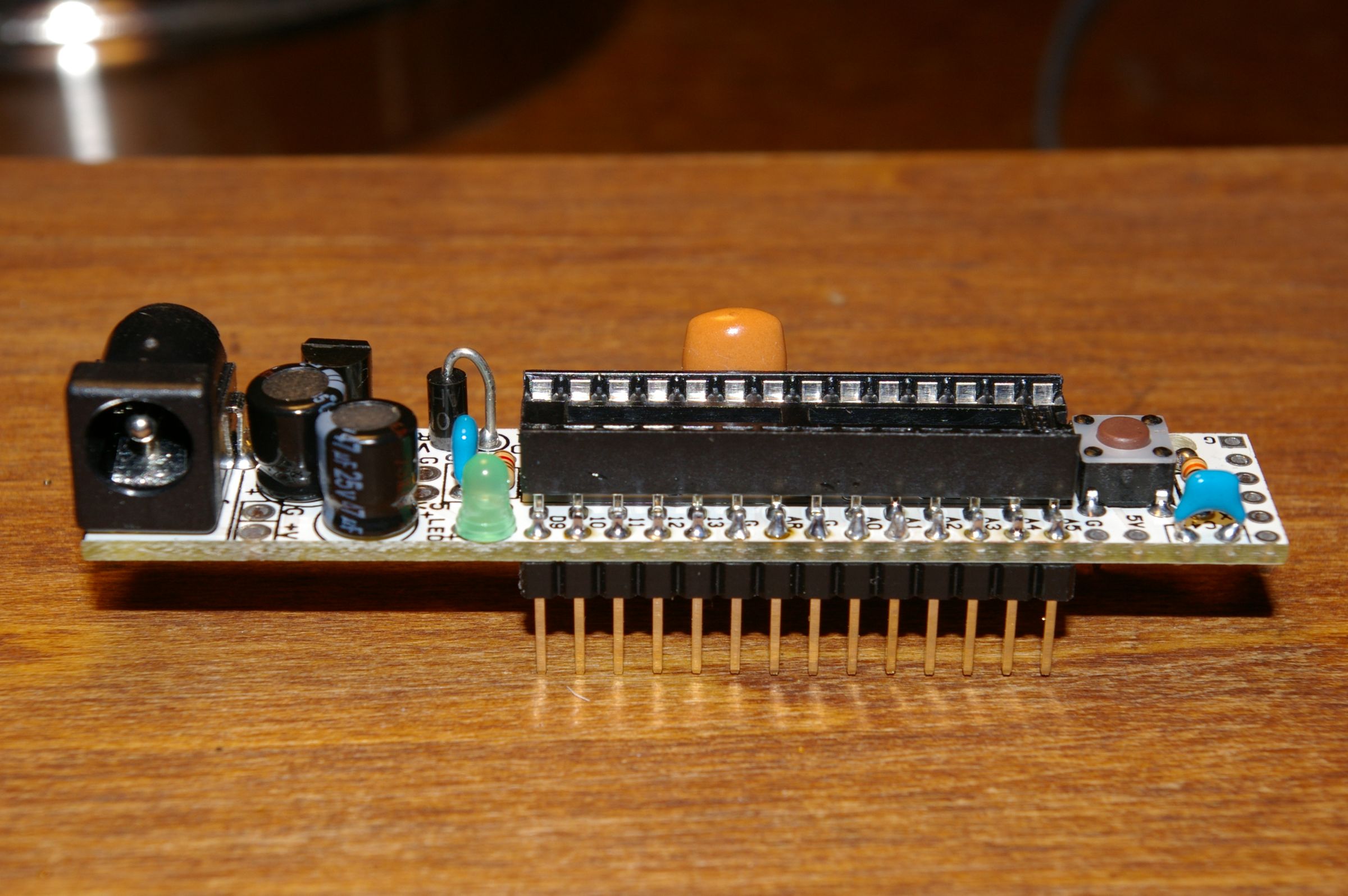 Assembling the Really Bare Bones Board (RBBB) Arduino Clone - UPDATED ...