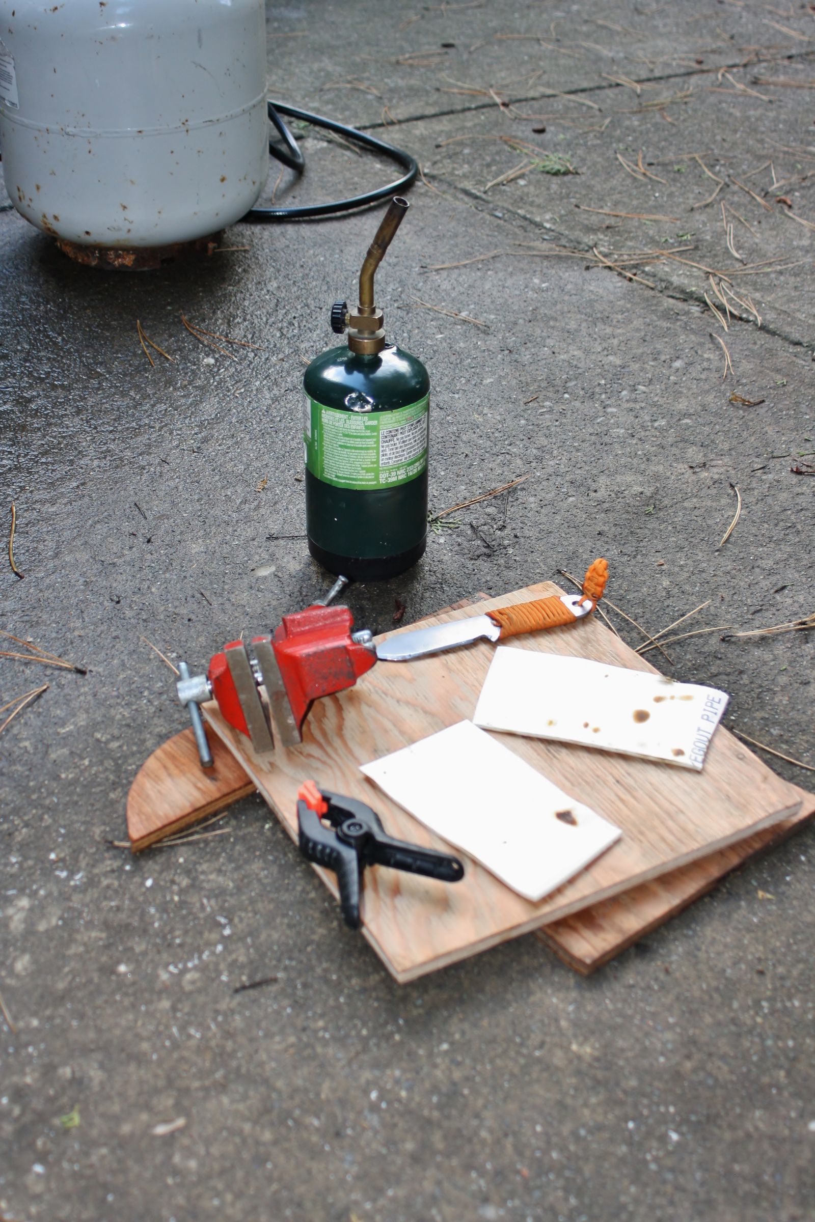 DIY Knife With a DIY PVC Sheath : 9 Steps (with Pictures) - Instructables