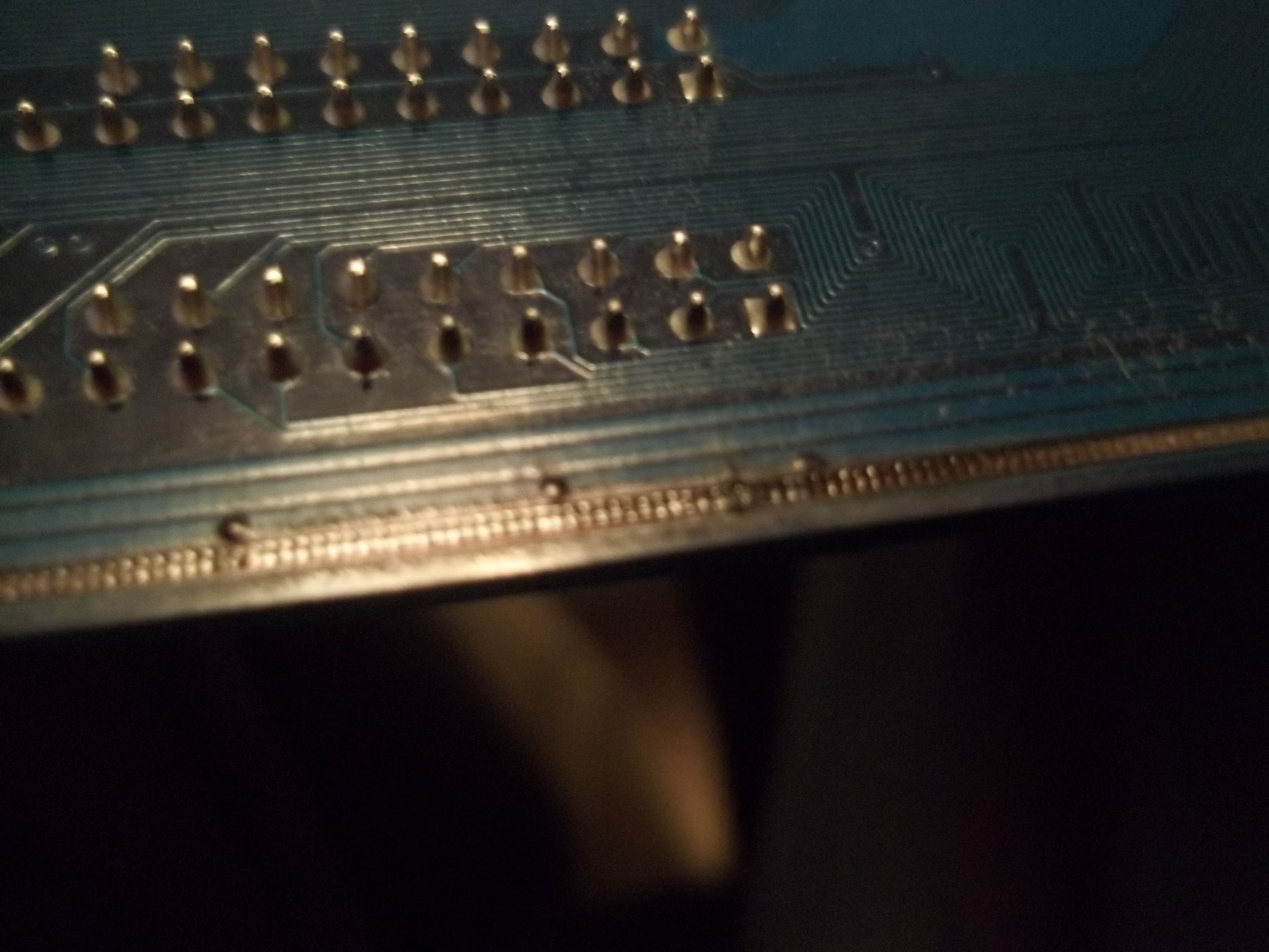 How to Fix Burnt Traces on a PC Motherboard : 4 Steps - Instructables