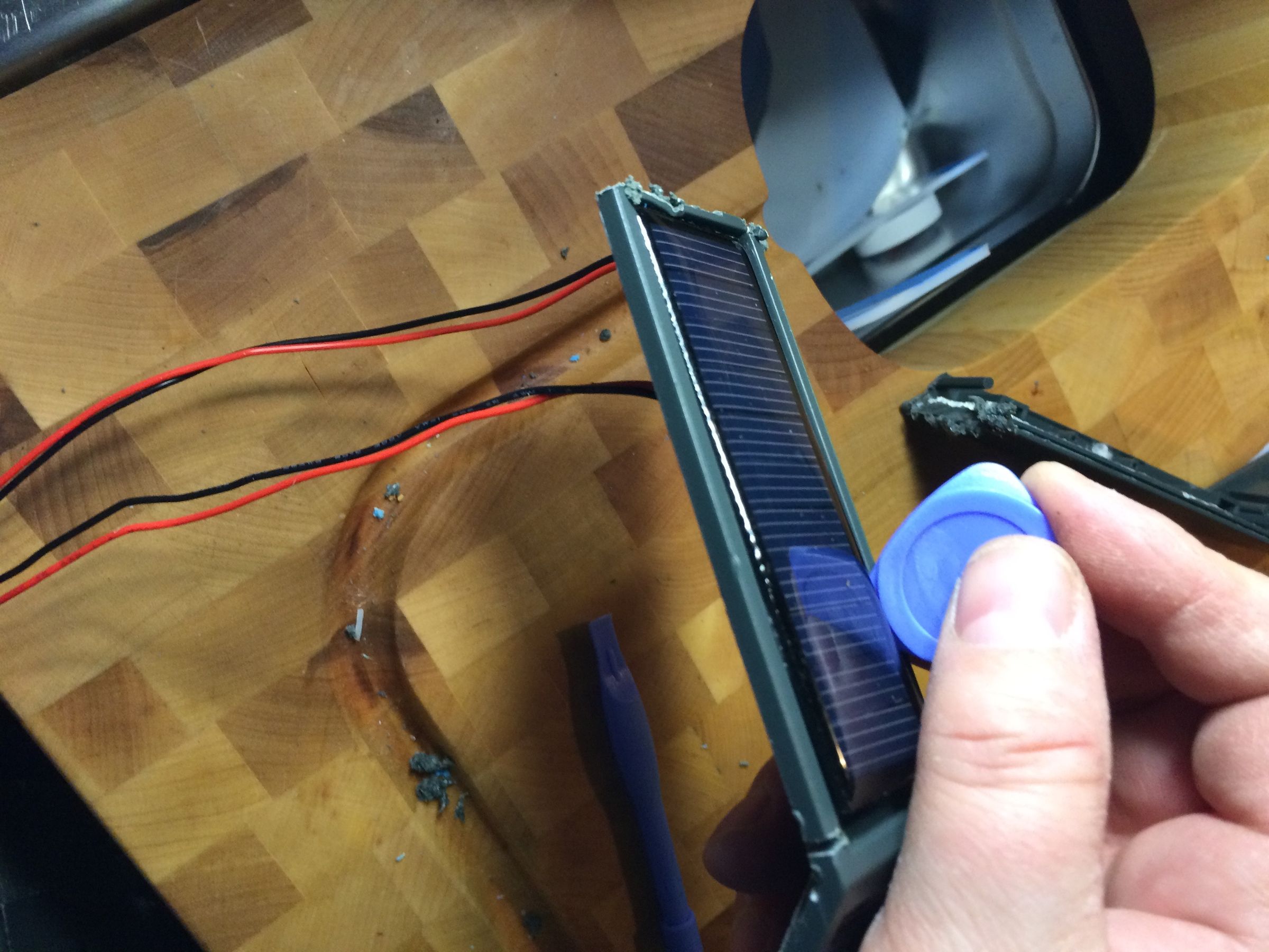 Ring Solar Sign Teardown: I Did It Wrong So You Don't Have To : 11 ...