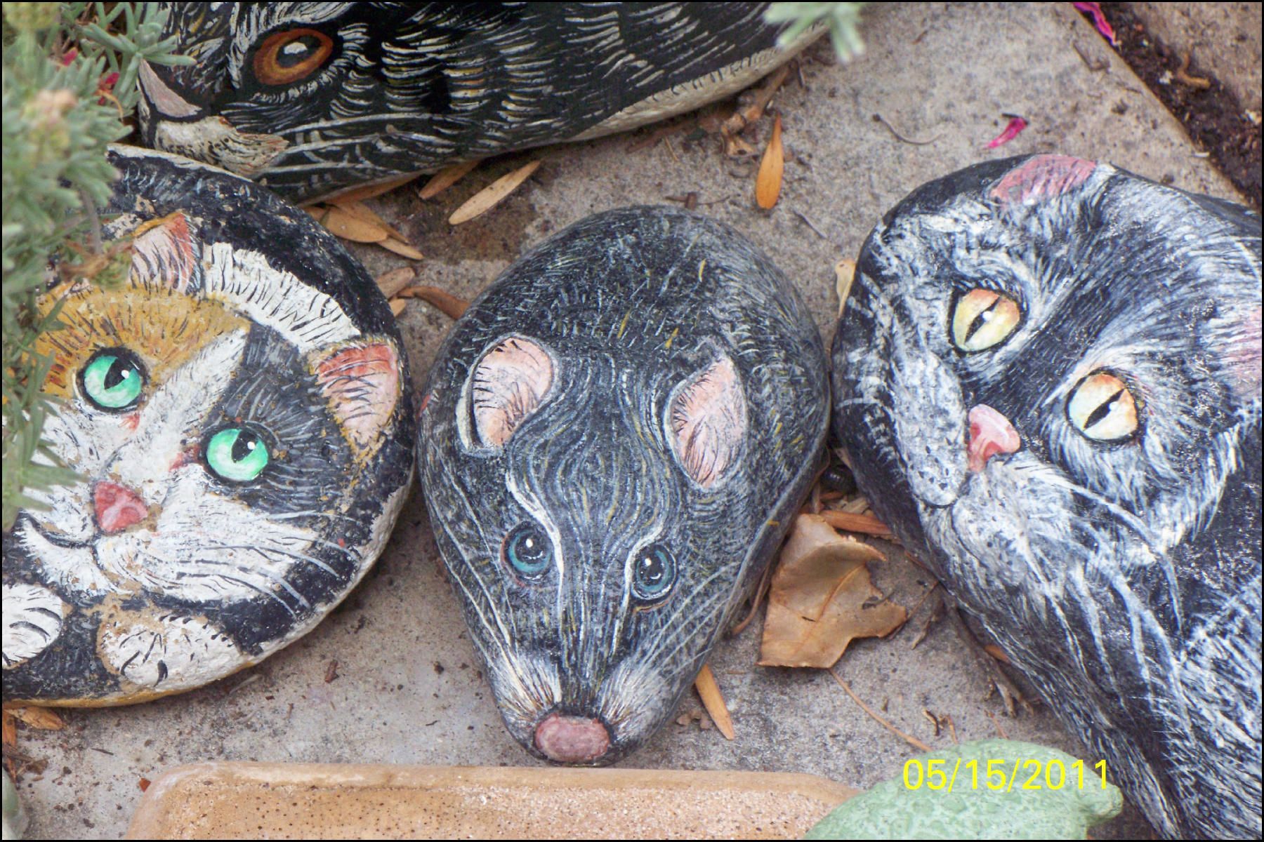 How to Paint Animals on Rocks : 5 Steps (with Pictures) - Instructables