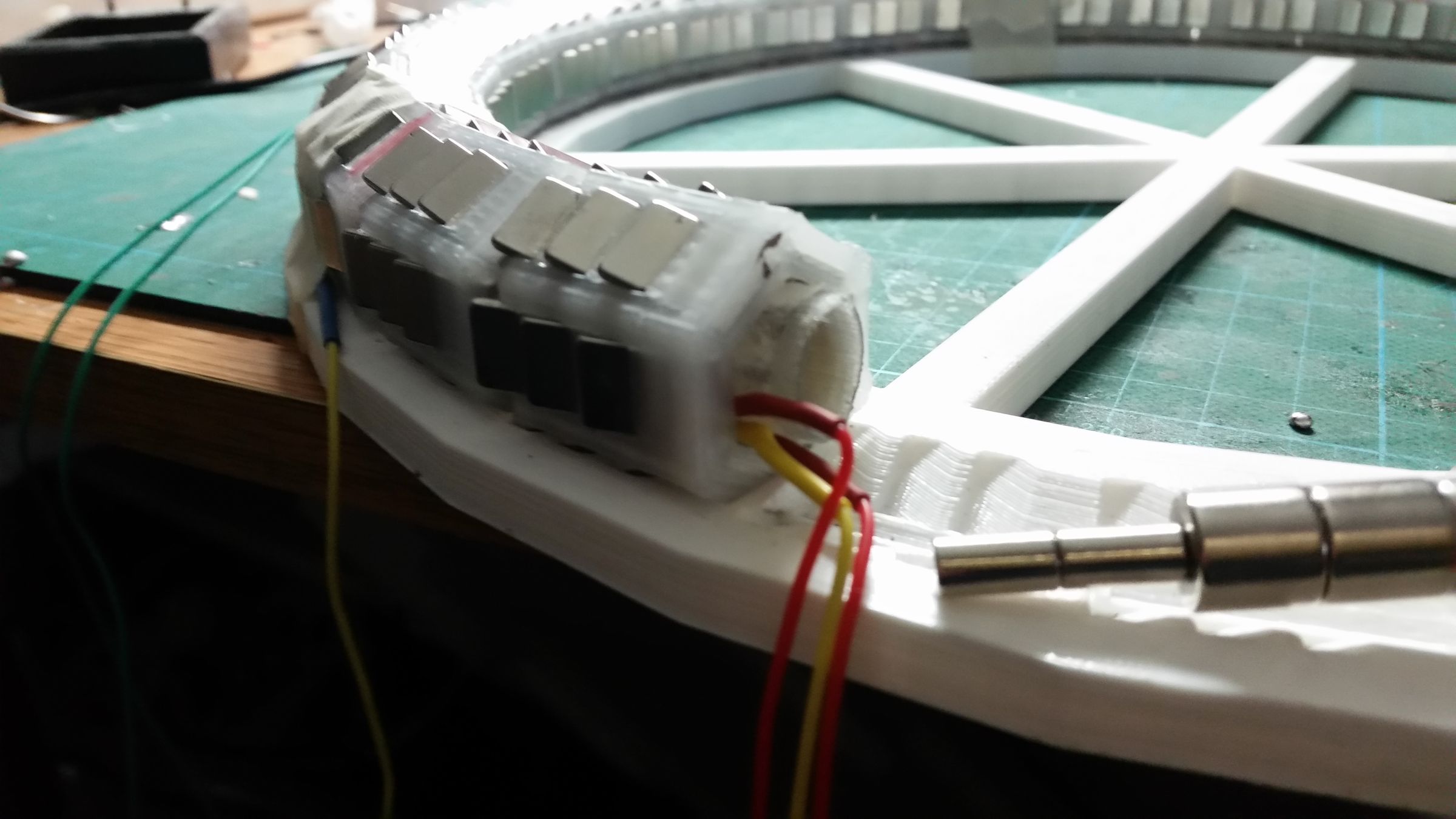 CIRCULAR - LINEAL - MAGNETIC PROPULSION SYSTEM : 5 Steps - Instructables