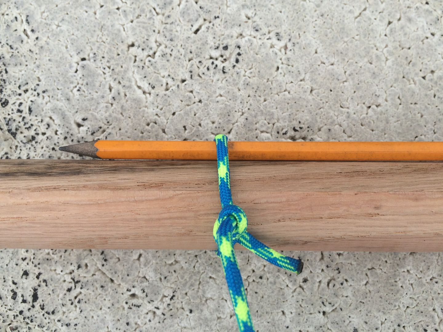 How to Make and Use a Staff Sling : 7 Steps (with Pictures) - Instructables