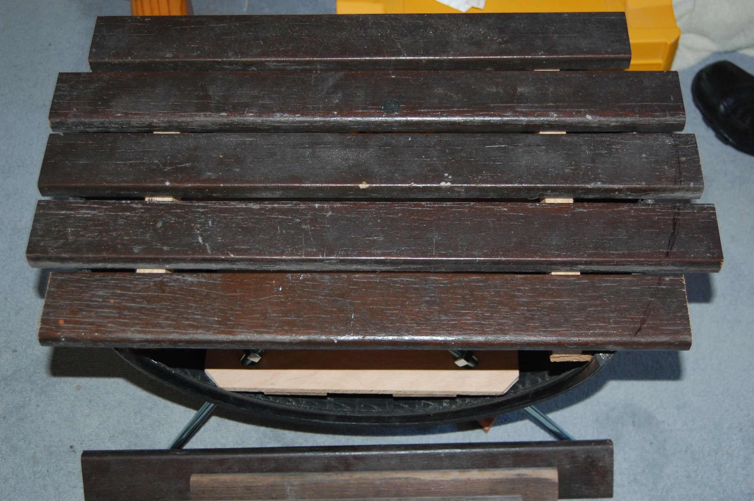 Outside Table From a Car Tyre (tire) : 5 Steps (with Pictures ...