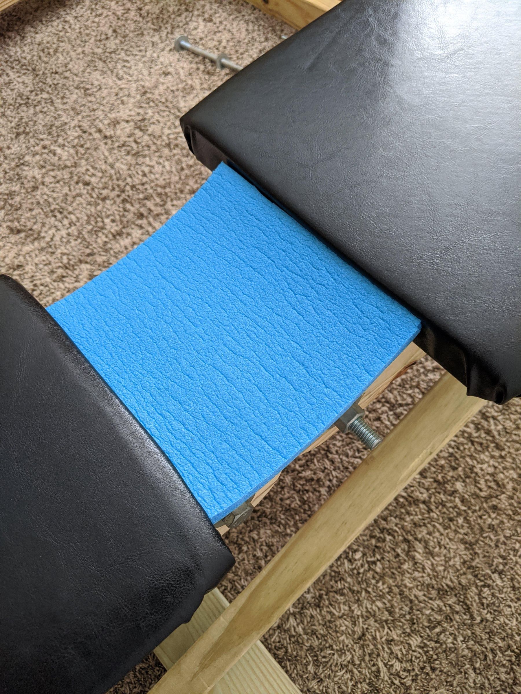 DIY Adjustable Wooden Weightlifting Bench : 12 Steps (with Pictures ...