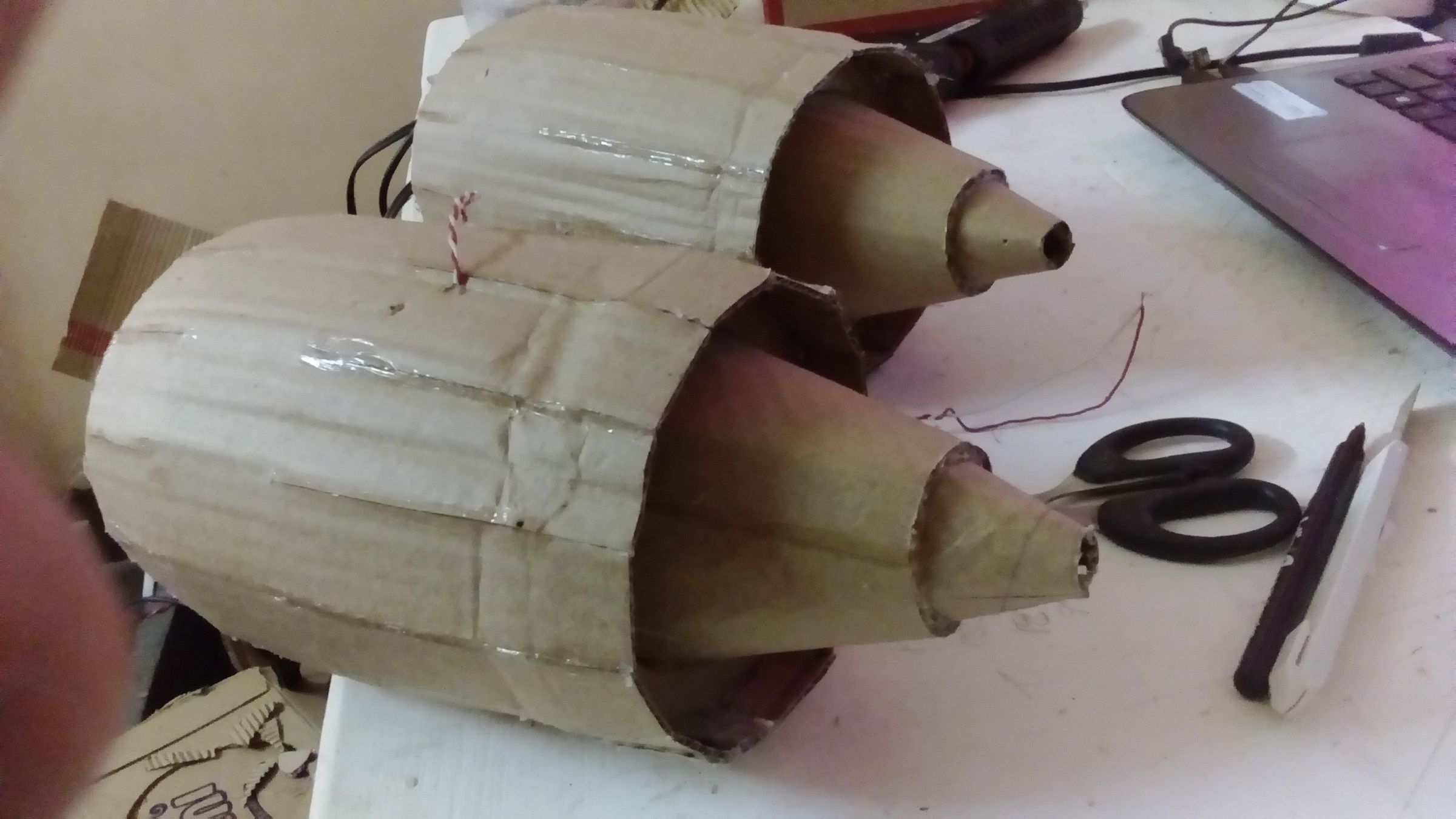 Boeing 737-800 Build Out of CARDBOARD : 9 Steps (with Pictures ...