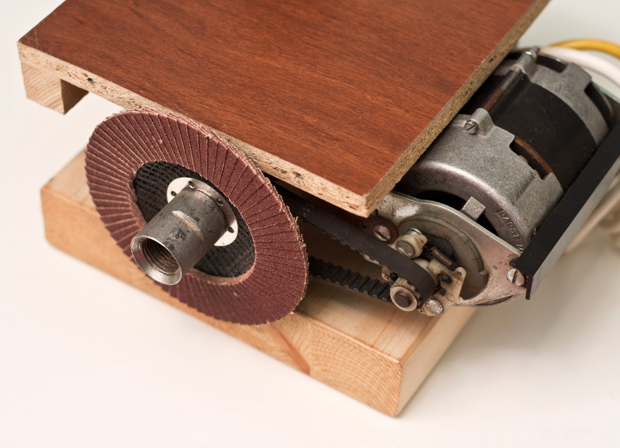 Mini Circular Bench Saw From Scrap [UPDATED] : 9 Steps (with Pictures ...