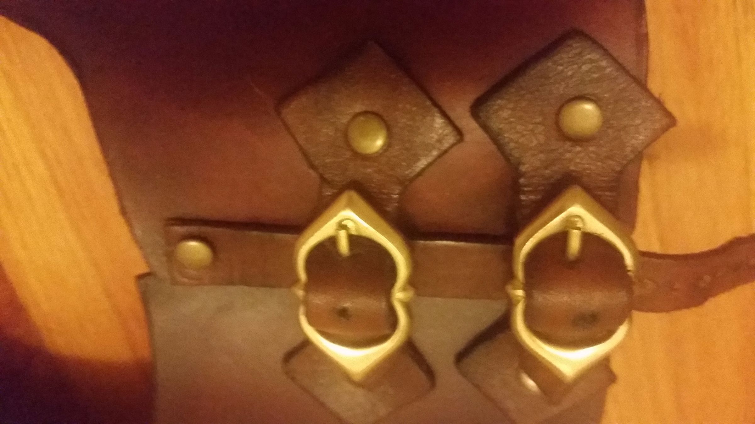 Battle Ready Medieval Leather Armor : 9 Steps (with Pictures ...