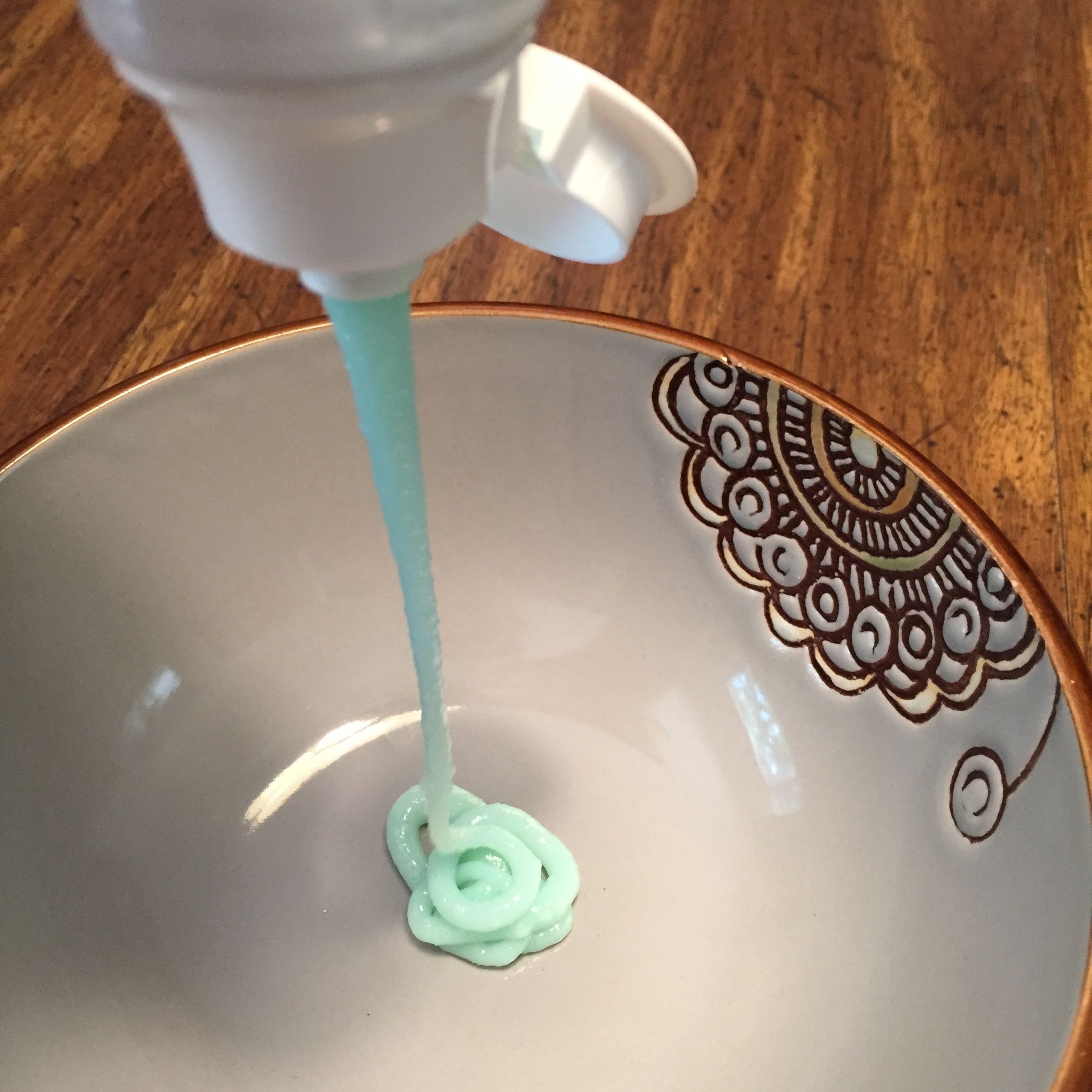 How to Put Toothpaste Back in the Tube : 5 Steps - Instructables