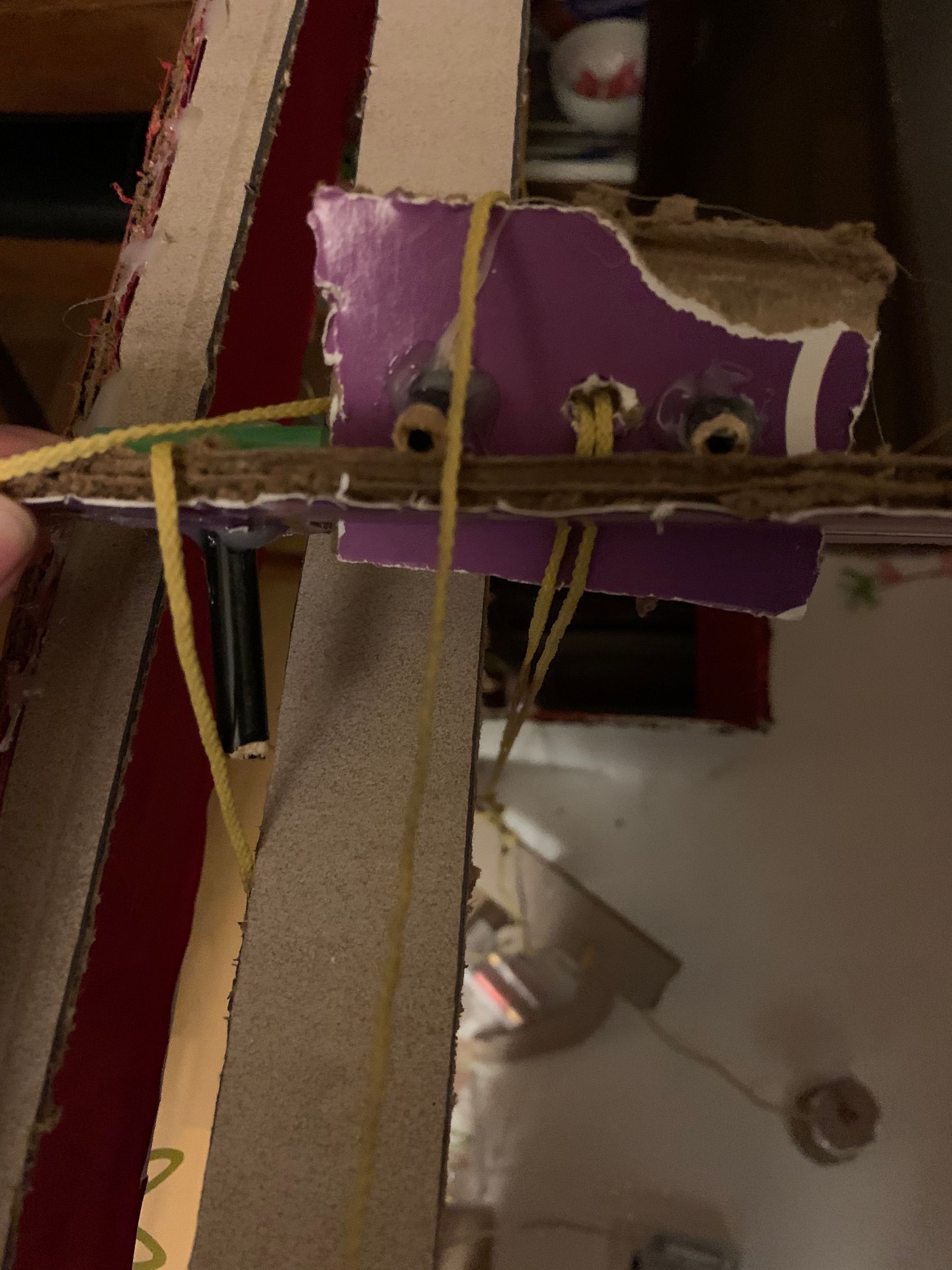 Claw Machine From Cardboard : 7 Steps - Instructables