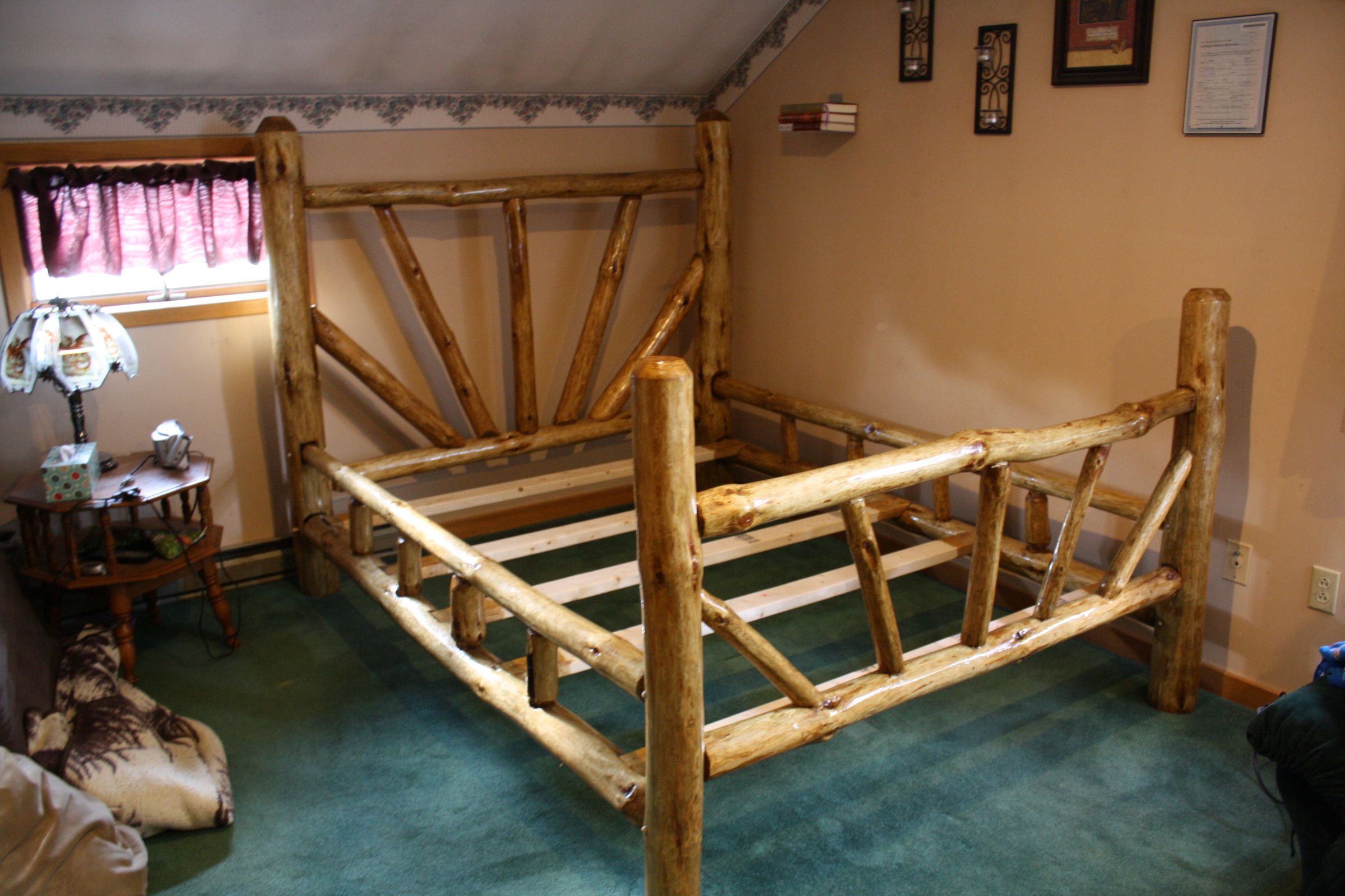 Rustic Bed Frame - Queen Size : 15 Steps (with Pictures) - Instructables