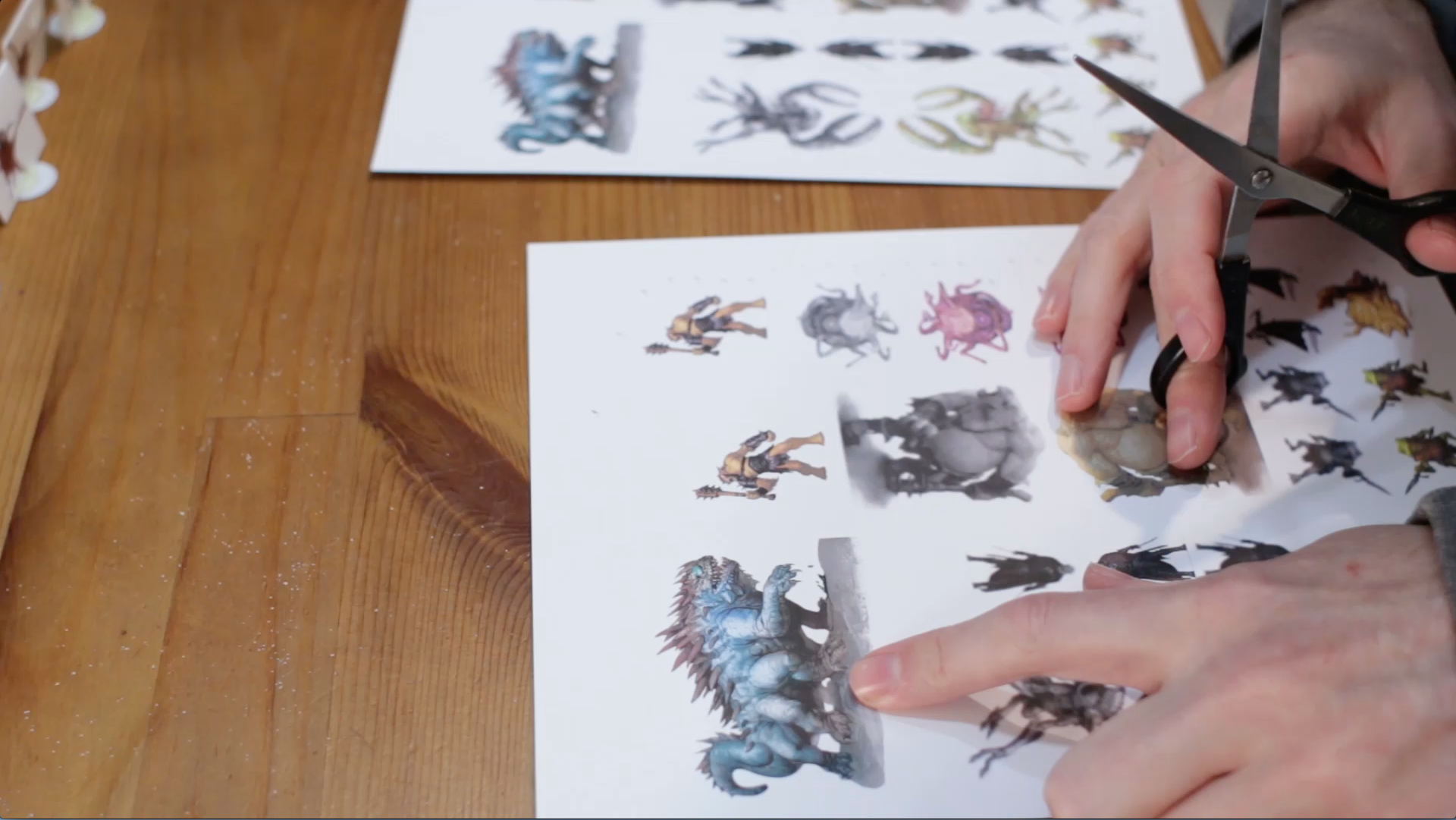 Dungeons and Dragons Paper Miniatures (Pathfinder, Warhammer, Etc ...