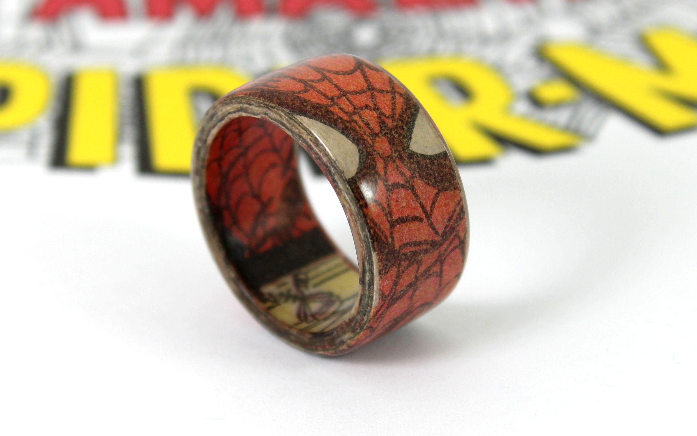 Superhero Ring Made With Comic Books - Spiderman Ring : 7 Steps (with ...