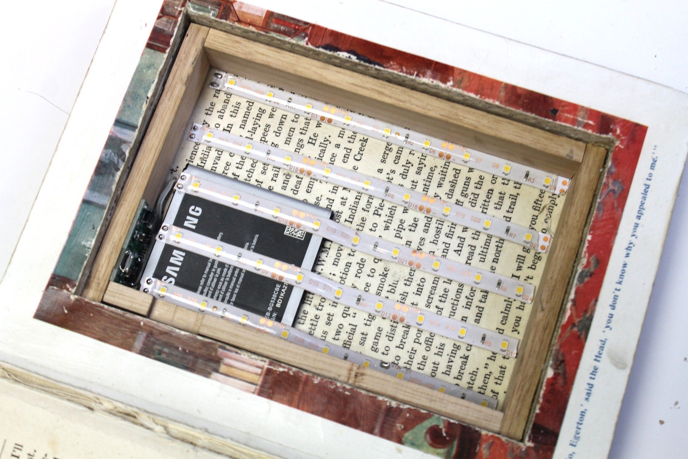 LED Book Light - Inside a Book! : 10 Steps (with Pictures) - Instructables