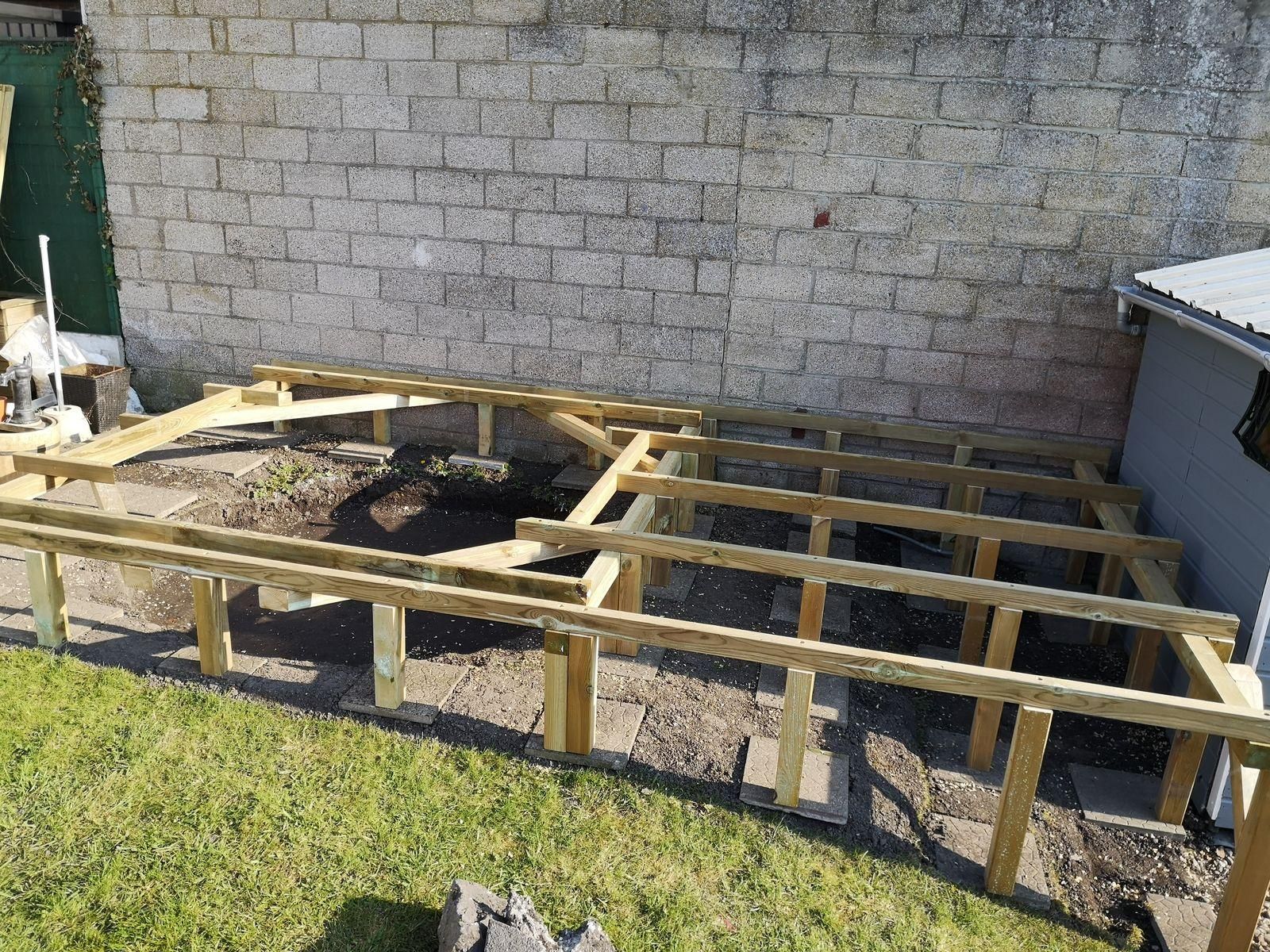 Make a Floating Deck for an Inflatable SPA, With a Motorized Cover ...