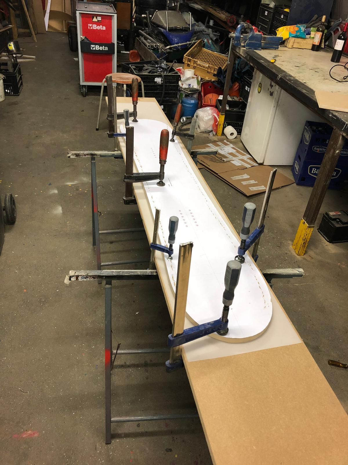 How to Build Your Own Snowboard or Skis : 10 Steps (with Pictures ...