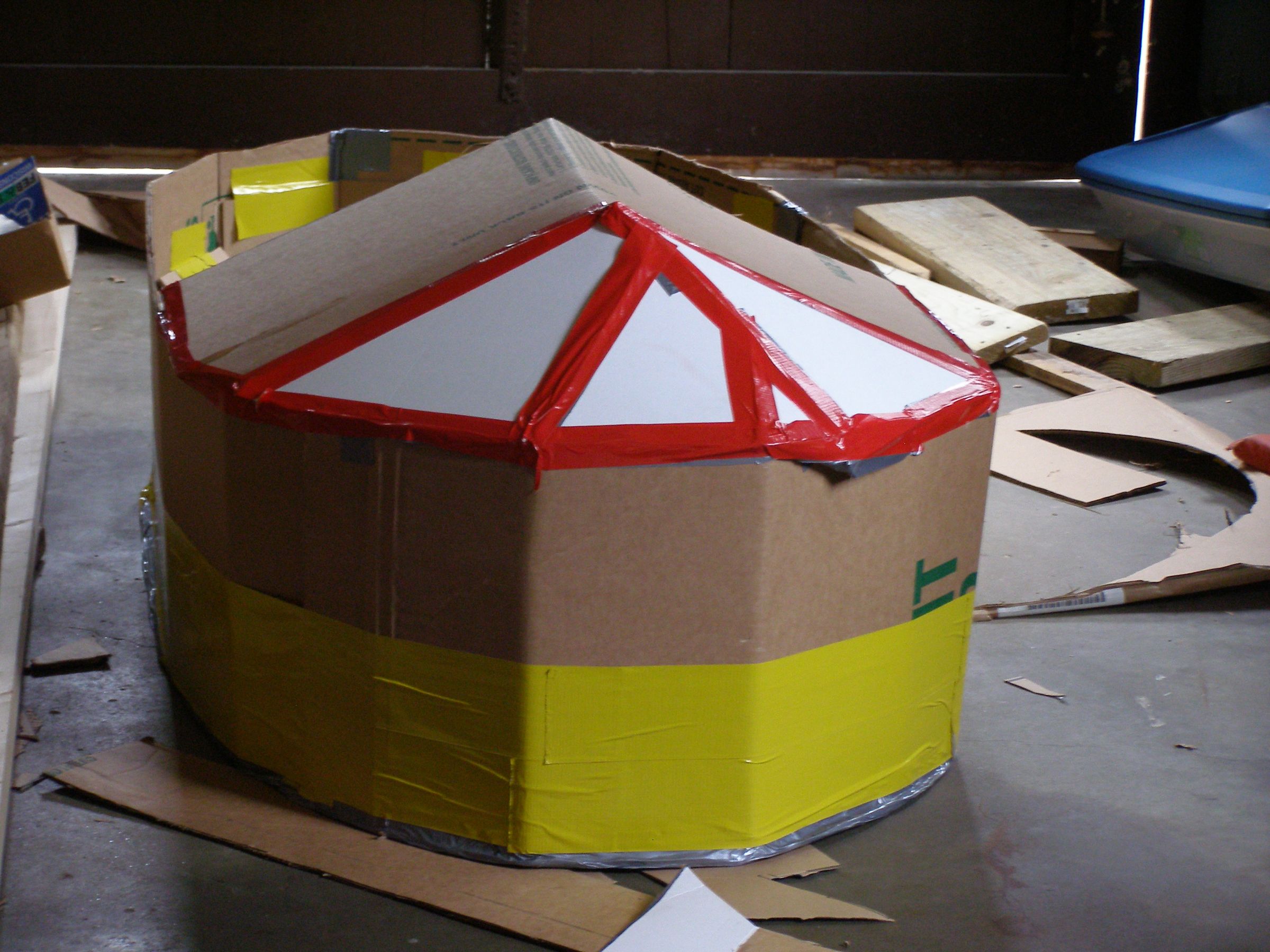 Make a Cardboard Boat : 7 Steps (with Pictures) - Instructables