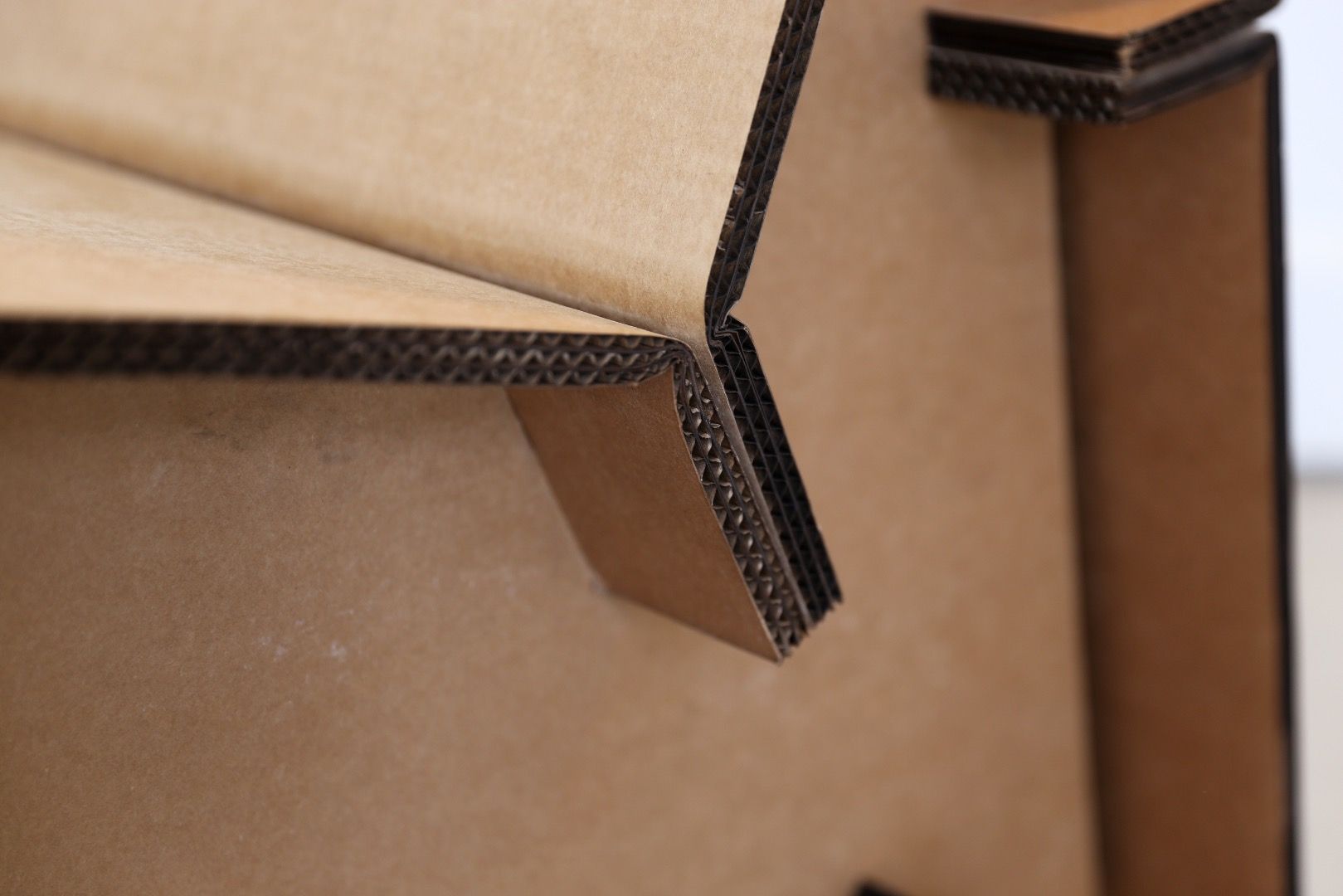 5 Piece Cardboard Lounge Chair : 6 Steps (with Pictures) - Instructables