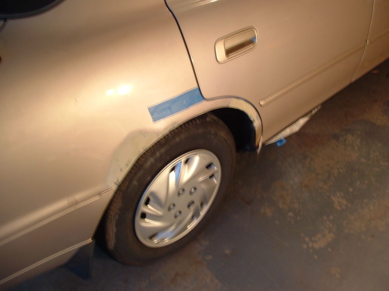 How to Fix Rust Around Your Wheel Wells : 8 Steps (with Pictures ...