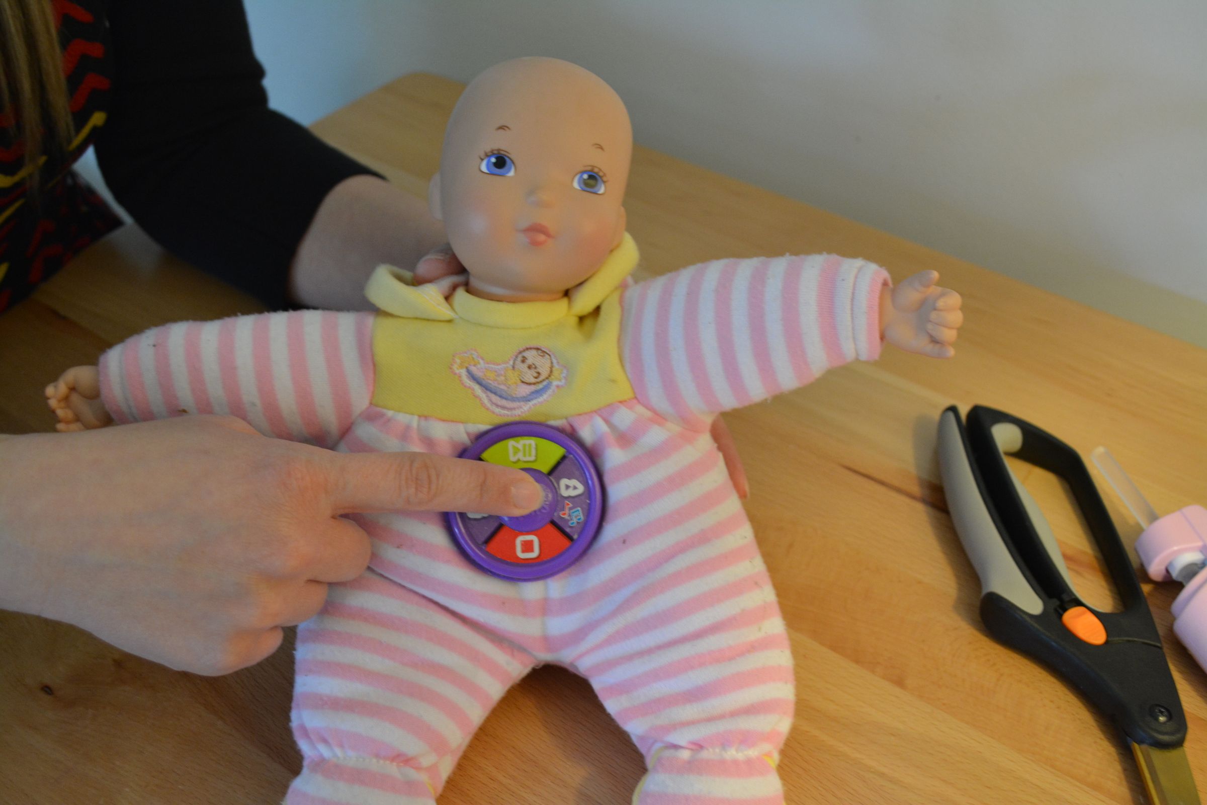 Take Apart and Rebuild Toys : 10 Steps (with Pictures) - Instructables